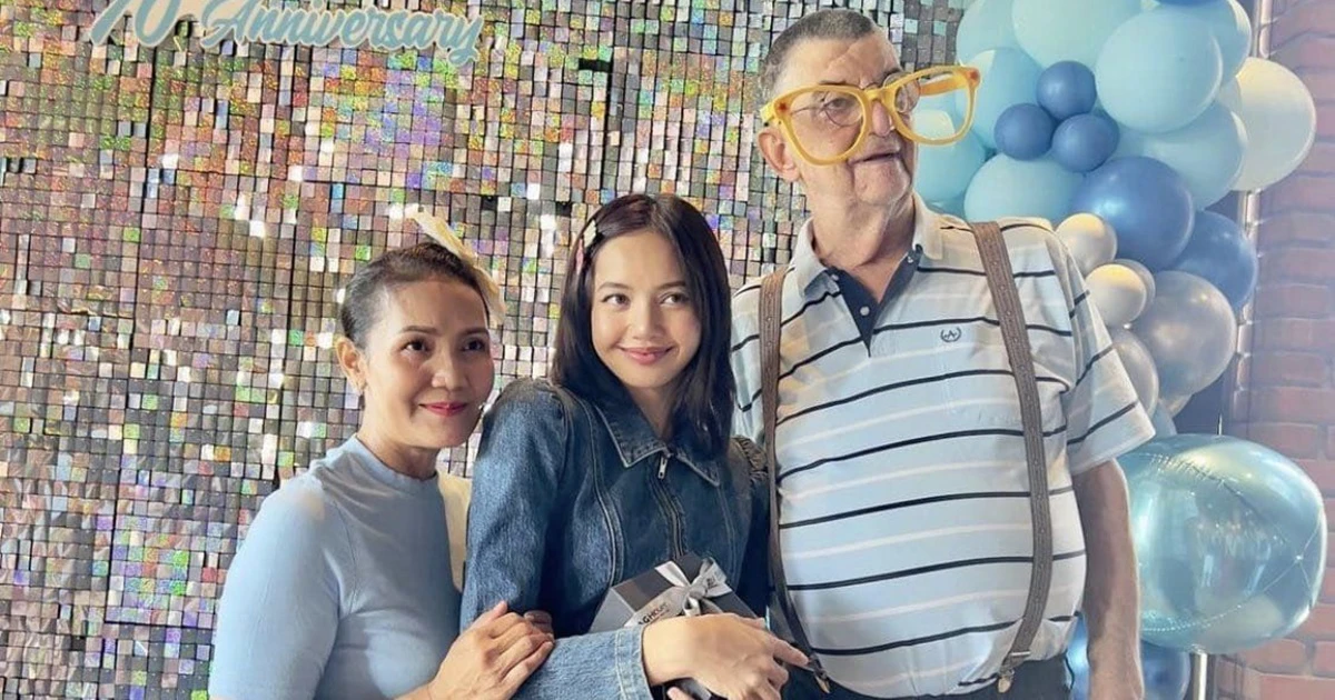 Lisa revealed more "hints" of her love affair with her billionaire ...