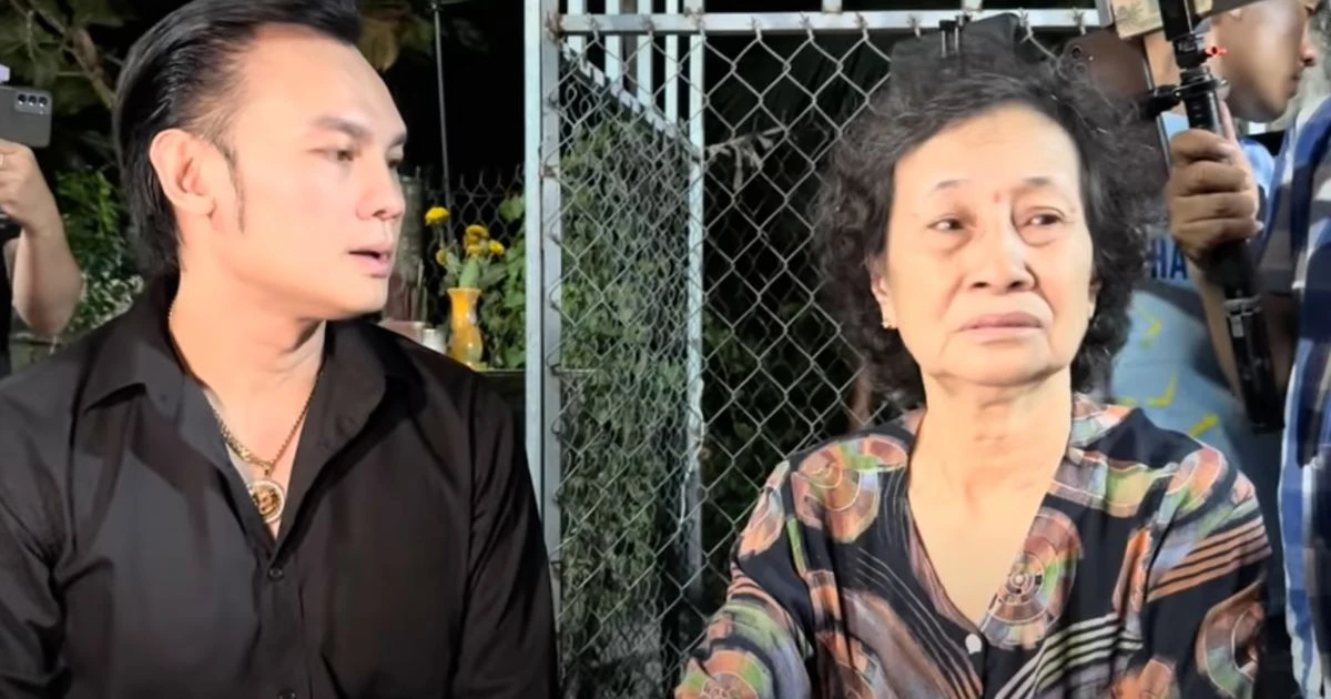 Bà ngoại Kim Tiểu Ly khóc nấc nhận số tiền khủng, Kim Tiểu Long lập tức cầm thay | Sao đẹp | Sao ...